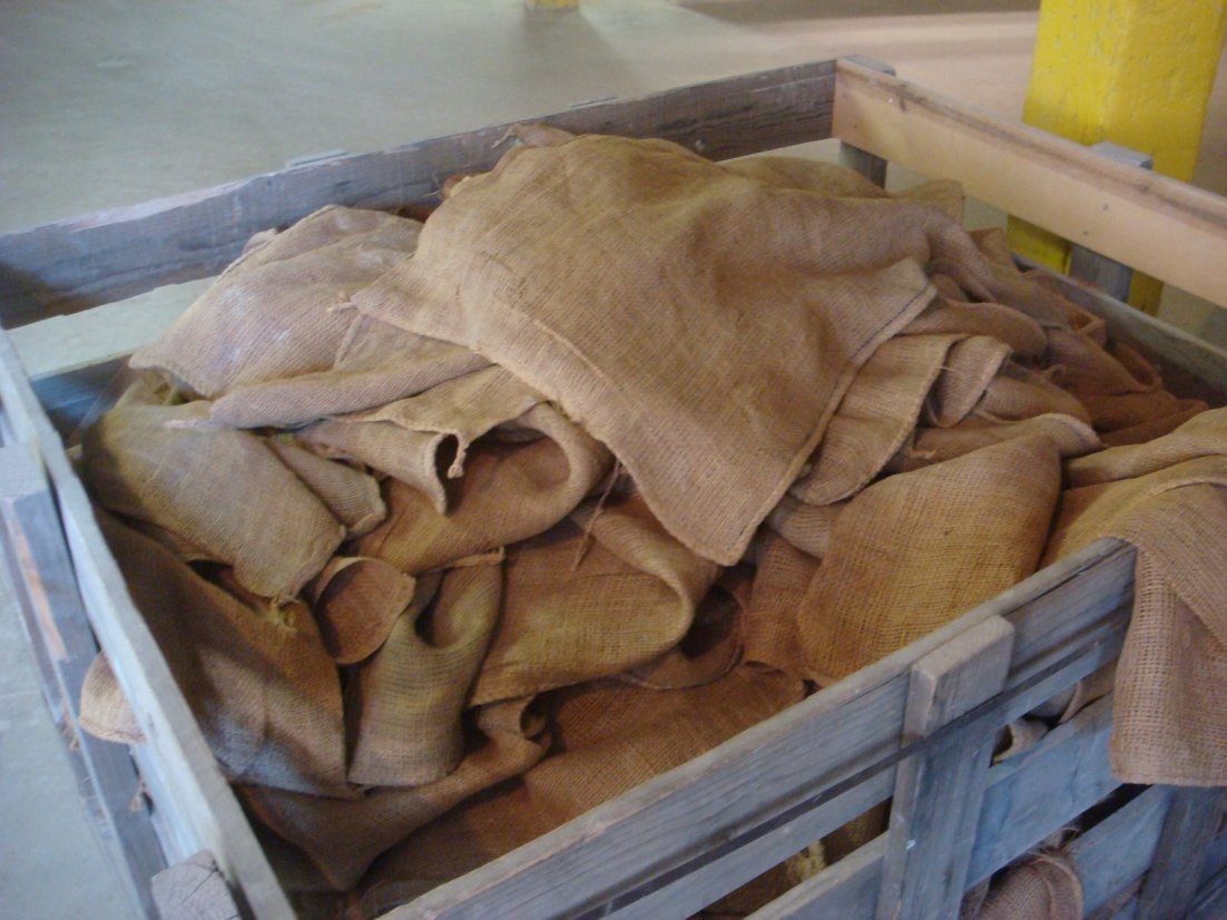 Gladding McBean & Feats Of Clay | The Velvet Rocket