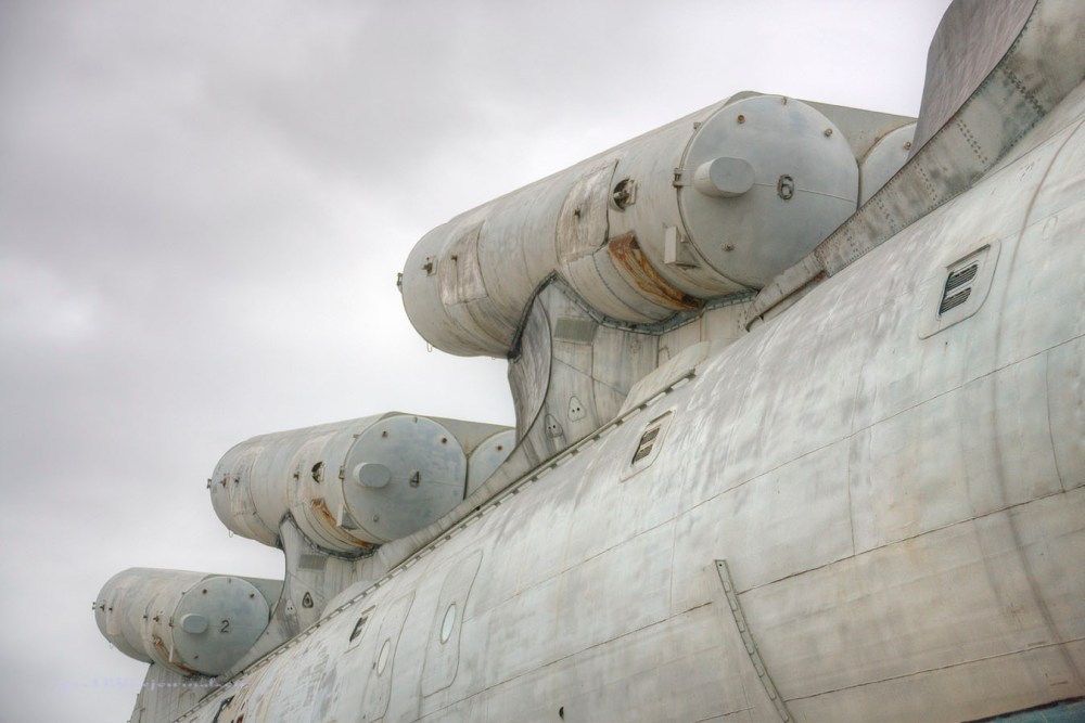 Why Aren’t We Building Things Like This Anymore? The Soviet Lun-Class ...