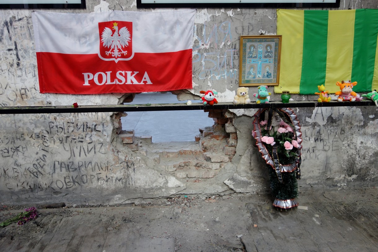 The Beslan School Massacre | The Velvet Rocket